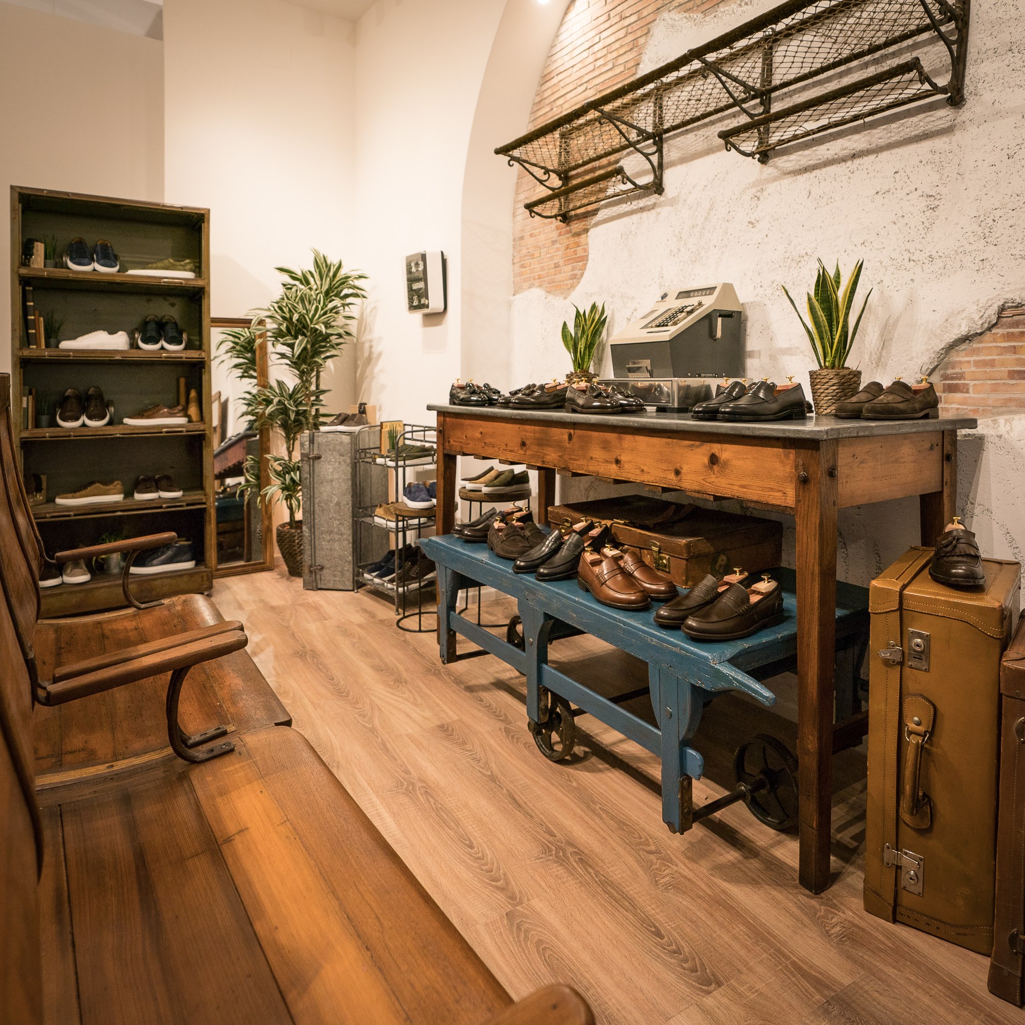 Velasca Harmonizes Modern Man With Timeless Elegance