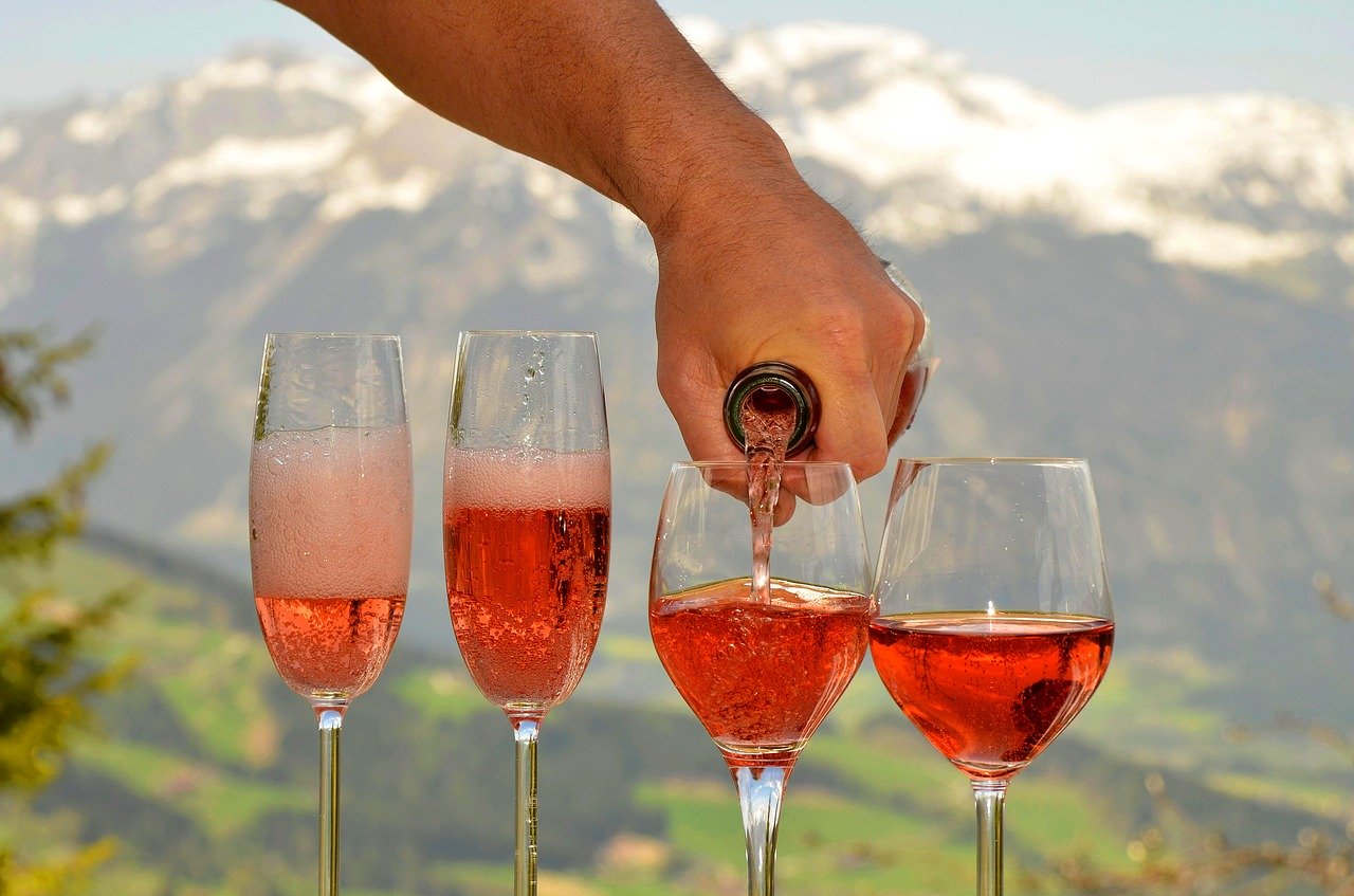 Rosé Prosecco Hitting Shelves • Italia Living
